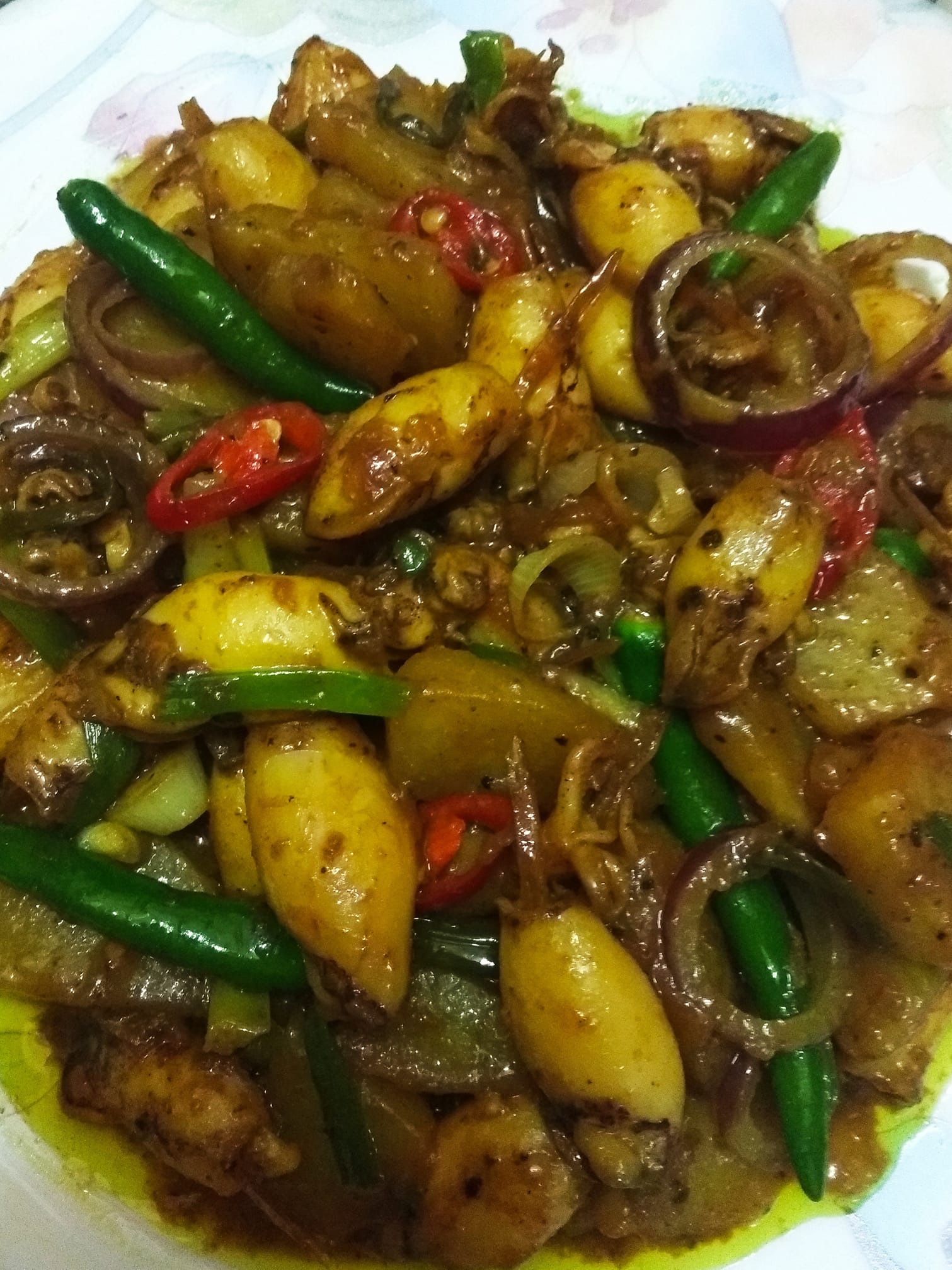 Resepi Sotong Goreng Lada Sedap Bersama Ubi Kentang